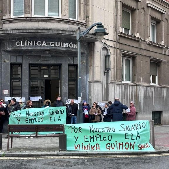 La dirección amenaza a los huelguistas con cerrar el centro — ELA ...